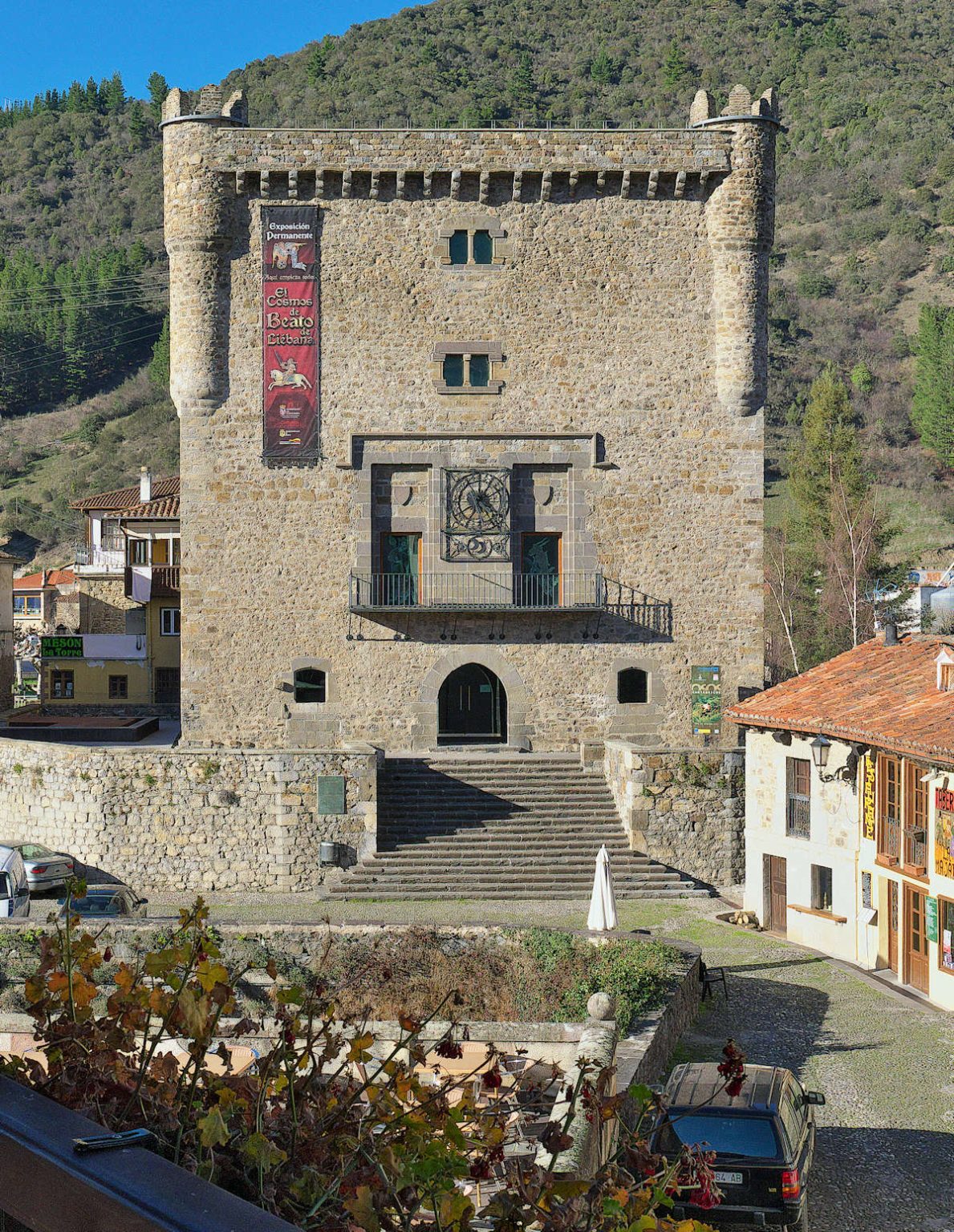 POTES » Descubre qué ver y hacer en esta villa de puentes