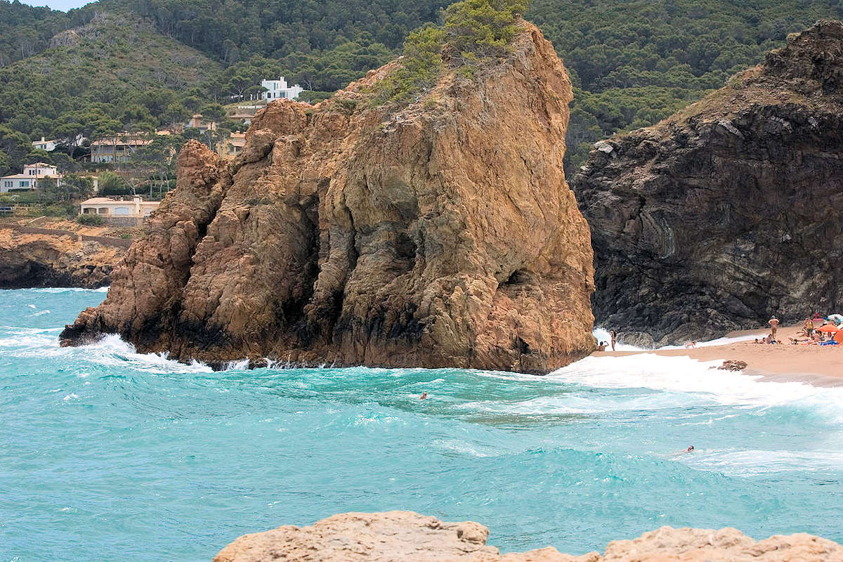 PALS » Descubre Qué Ver y Hacer en esta joya medieval