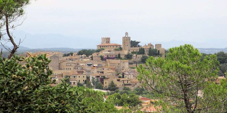 PALS » Descubre Qué Ver y Hacer en esta joya medieval