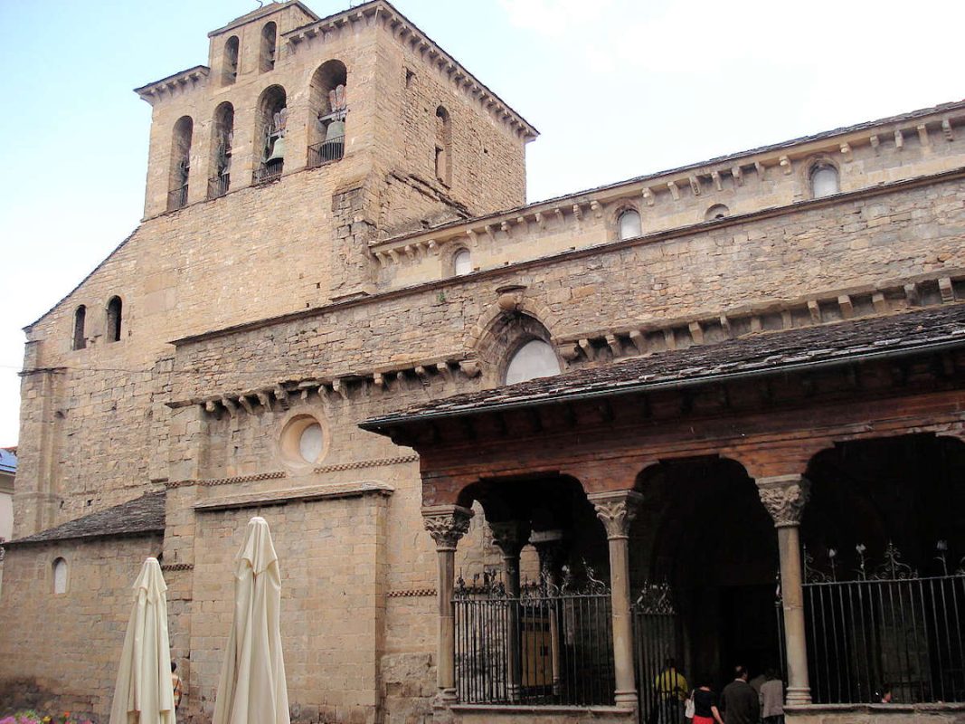 JACA » Qué ver y hacer en la Perla del Pirineo