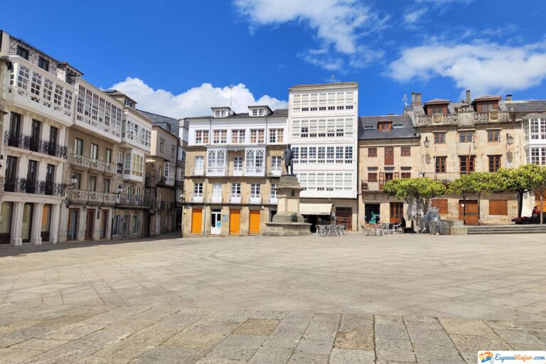 VIVEIRO » Descubre Qué Ver y Hacer en este pueblo costero