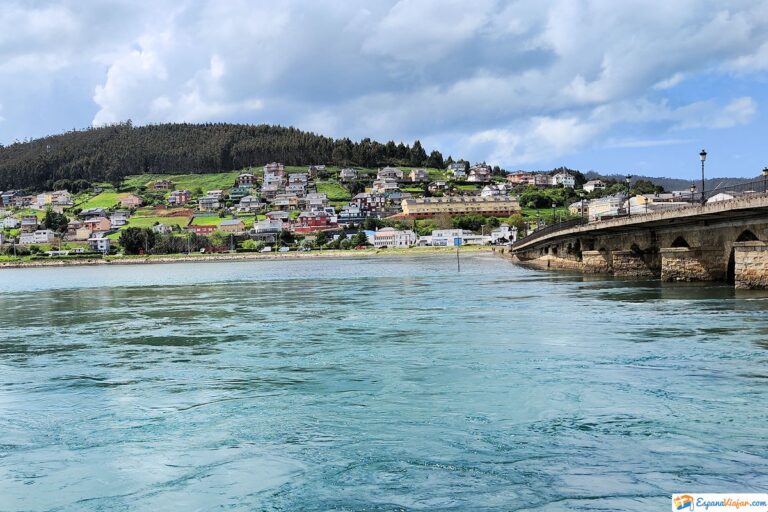 CASTROPOL » Qué ver y hacer. Pueblo ejemplar de Asturias.