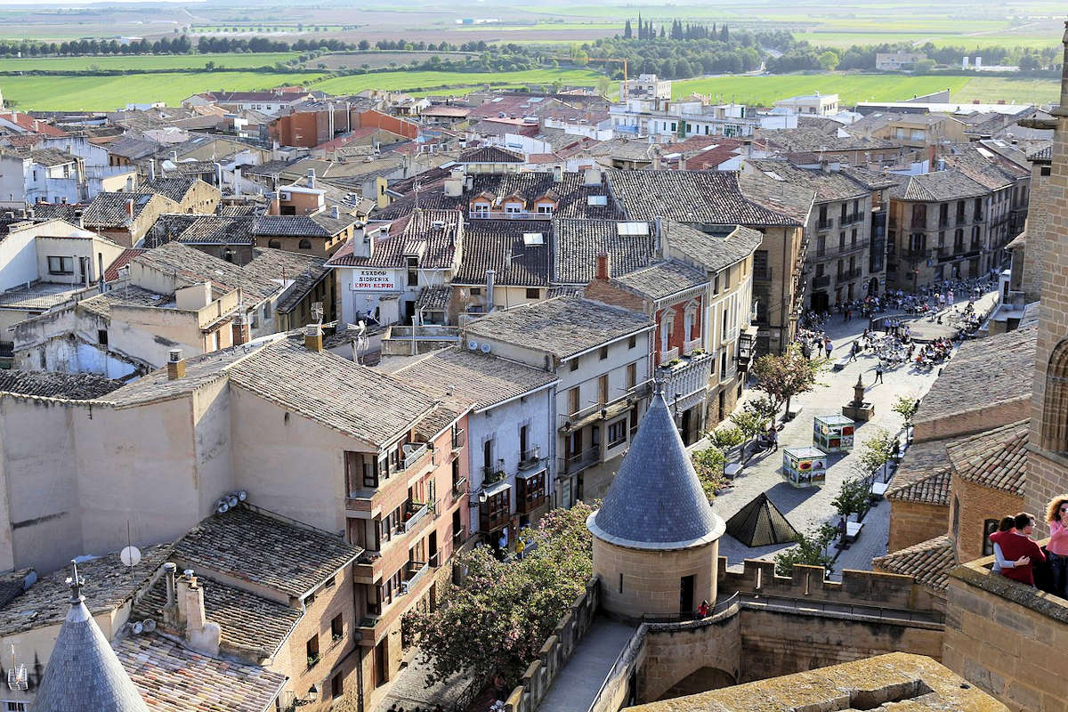 OLITE » Descubre qué ver y hacer en este pueblo medieval