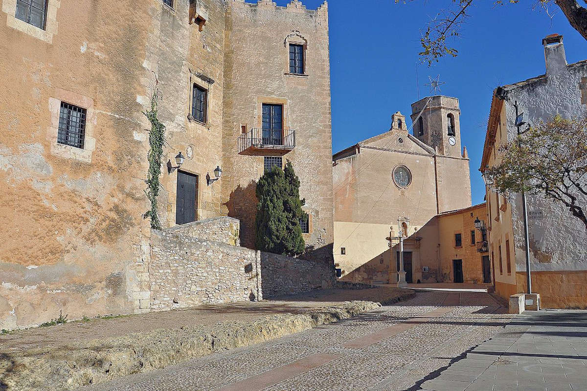 ALTAFULLA » Qué ver y hacer. Encantador poblado costero