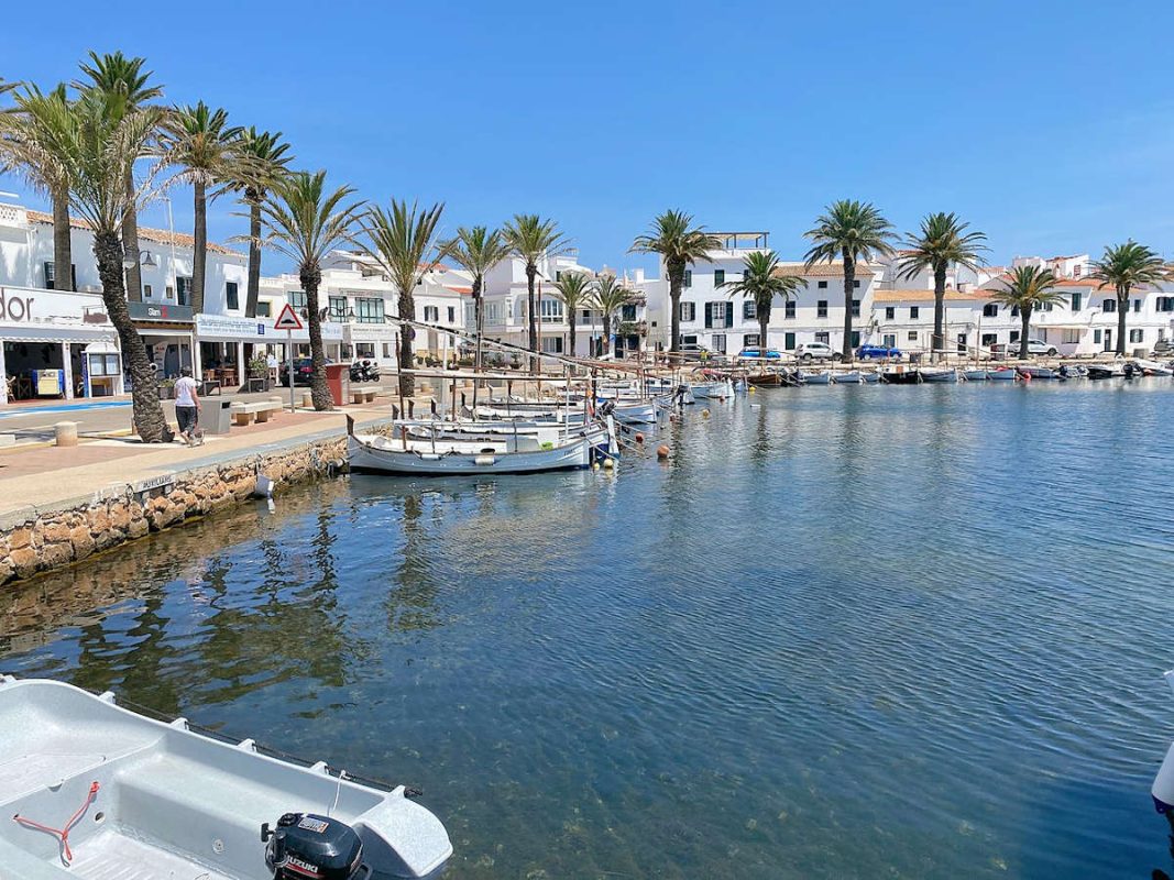 FORNELLS » Qué ver y hacer en este pueblo con encanto.