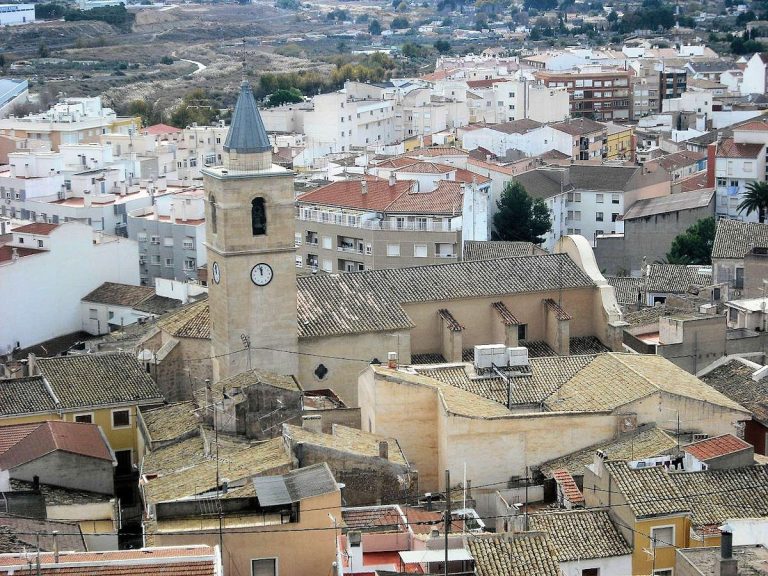 SAX » Descubre qué ver y hacer en este pueblo encantador