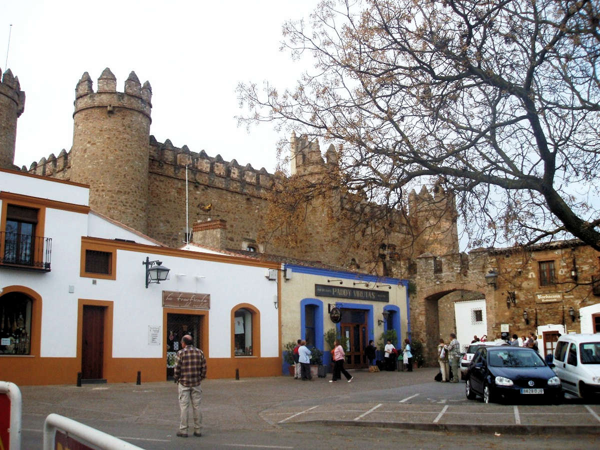ZAFRA » Descubre qué ver y hacer en este bello pueblo