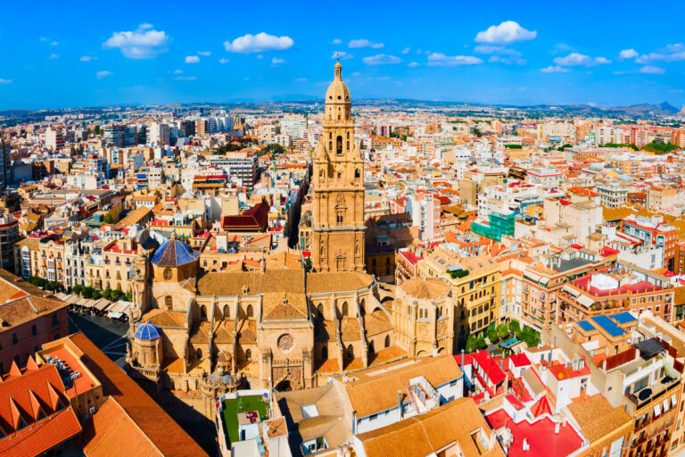 BULLAS » Qué ver y hacer. Tierra de tradición vinícola