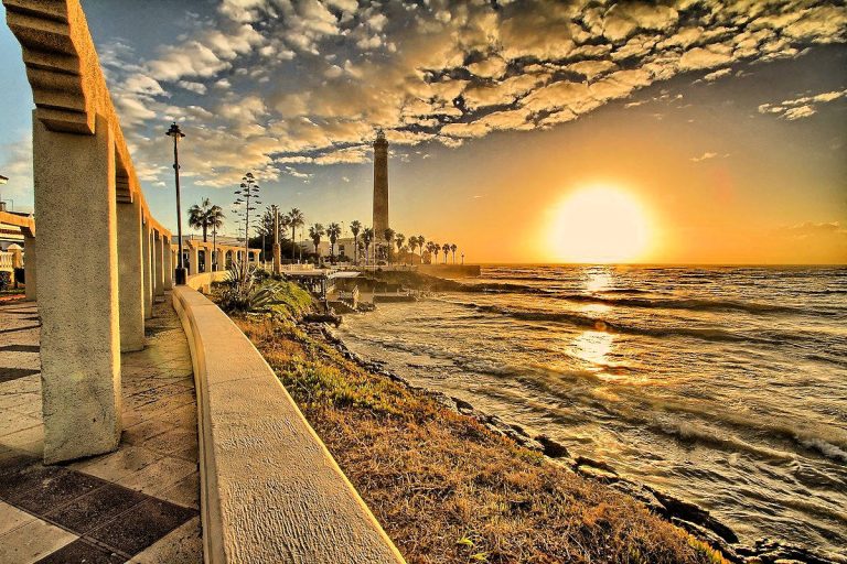 CHIPIONA » Qué ver y hacer entre la cultura y la diversión