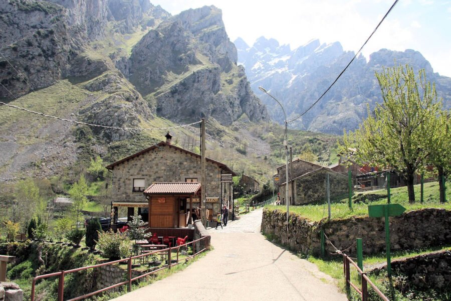 CAÍN » Qué ver y hacer en este precioso paraíso leonés