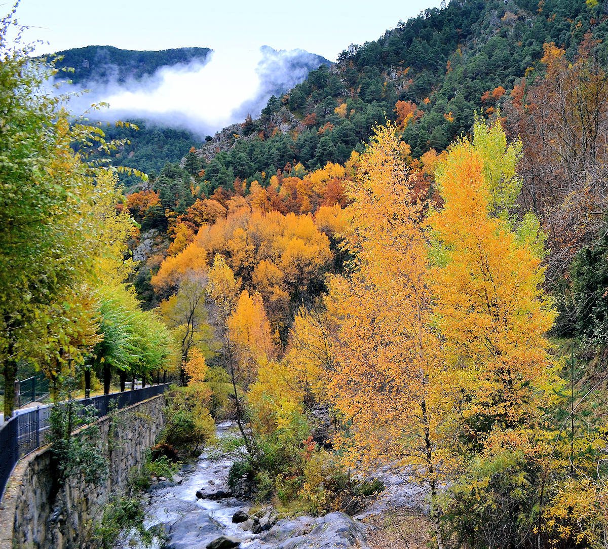 OS DE CIVÍS » Qué ver y hacer en este poblado pirenaico