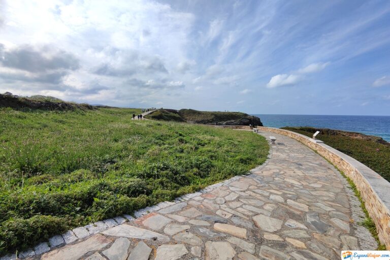 FOZ » Qué ver y hacer en este fascinante pueblo costero