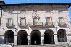 BALMASEDA » Qué ver y hacer. Villa medieval adornada por un hermoso ...